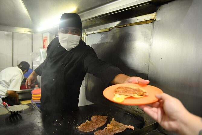 A Night of Tacos and Mezcal in Mexico City - What to Expect from the Experience