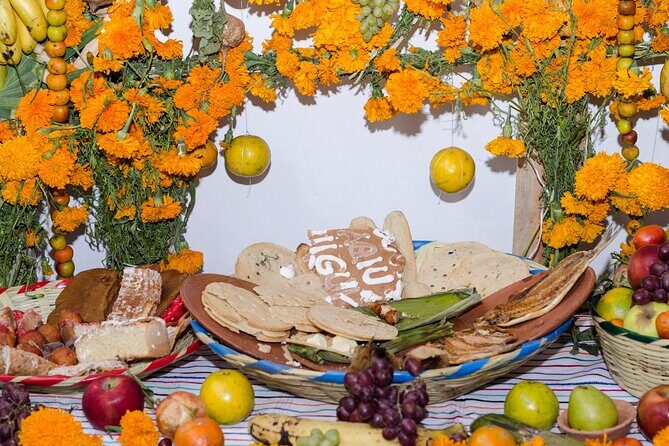 A Romantic Private Tour Through Playa Del Carmen - Why Quinta Avenida Matters