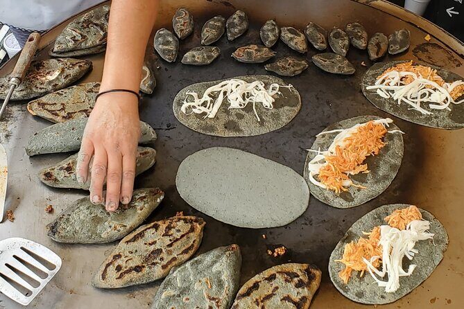 A safe bike ride through culture and taste - FAQs