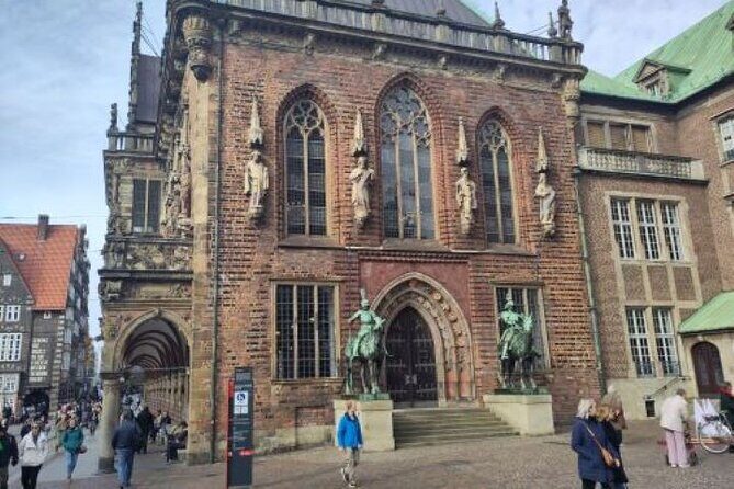 A Self-Guided Audio Tour of Bremens Old Town - FAQ