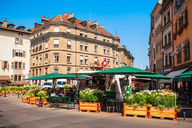 A Self-Guided Audio Tour of Genevas Old Town - Key Points