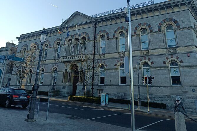A Self-Guided Stroll Along Dún Laoghaire's East Pier - FAQs