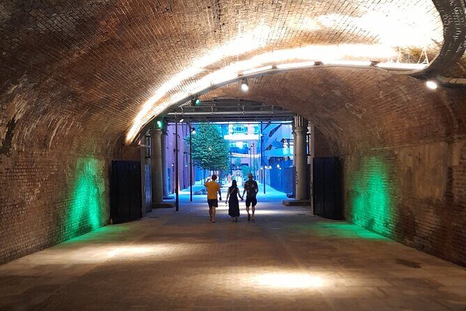 A Taste of Manchester and Salford with Meals , Drinks and Guide - Practical Details: What to Expect