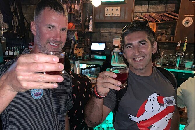 A Toast to the Ghost Haunted Pub Crawl in Downtown Orlando - Key Points  