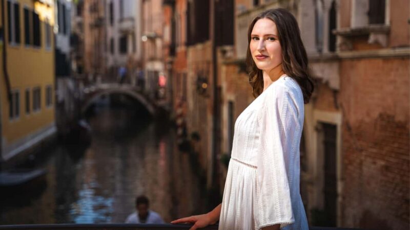 A Unique Photoshoot in Venice - Key Points