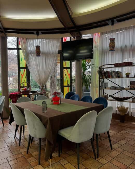 A walk through the heart of Yerevan: history, culture, and enjoyment - Culinary Stop: Making and Tasting Jengyalov Hats