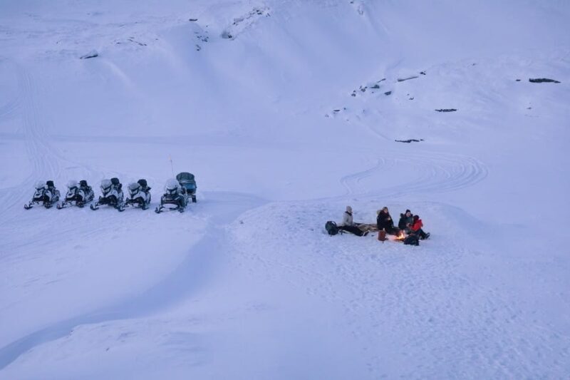 Abisko: Great Outback Snowmobile Tour with Lake Abiskojaure - An In-Depth Look at the Snowmobile Adventure in Abisko