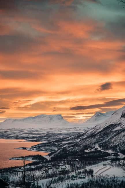 Abisko: Photo Hike with Professional Photographer - FAQ