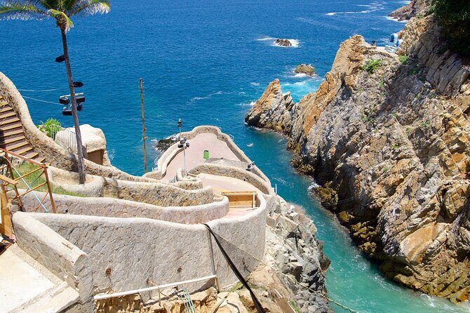 Acapulco Airport (ACA) Private Transfer to Acapulco City - A Practical Overview of the Service