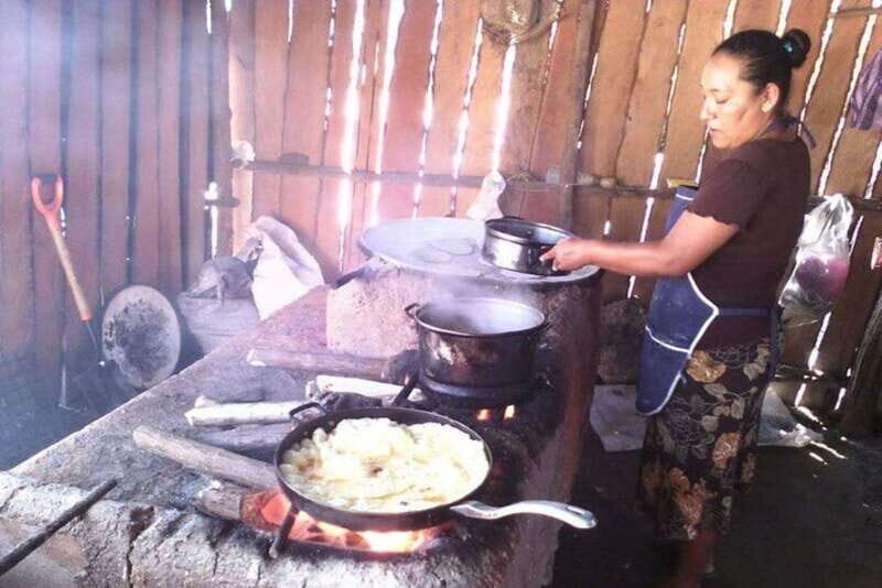 -Acapulco: Cooking Class Lagoon Boat Ride & Lunch Experience - Key Points