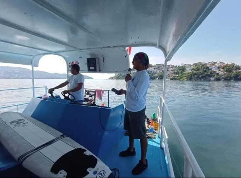 Acapulco: Crystal Bottom Boat Tour to La Roqueta Island - FAQ