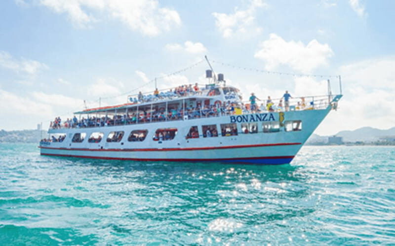 Acapulco: Sunset on Yacht Bonanza Tour - An Authentic Sunset Experience on Acapulco Bay