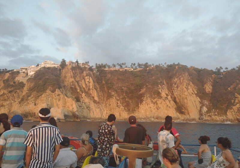 Acapulco: Sunset Party Boat Tour with Open Bar - Experience Overview: What’s the Tour All About?