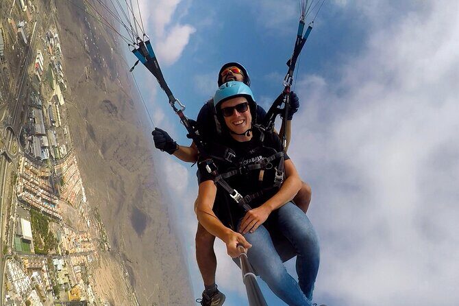 Acro Paragliding Adventure in Costa Adeje with FREE Pickup !! - Key Points
