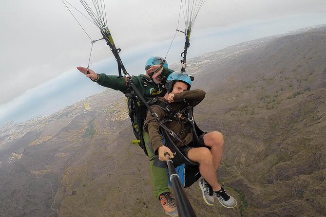 Acro Paragliding Adventure in Costa Adeje with FREE Pickup !! - What to Expect During the Flight