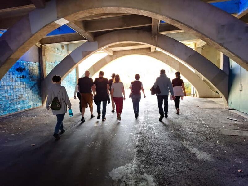 Adelaide: Guided Ultimate Walking Tour with Drink and Snack - Key Points