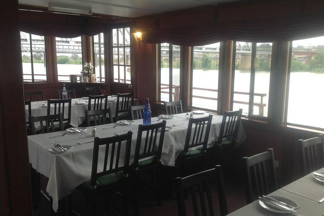 Adelaide Hills Tour with River Murray Lunch Cruise - FAQs