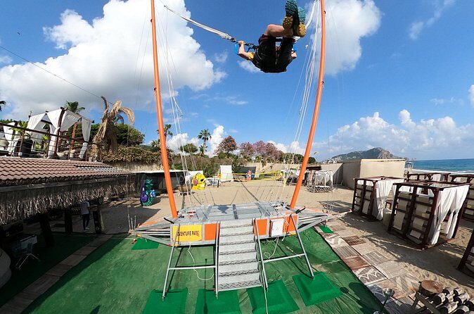 Adrenaline is at its peak with the human slingshot - Practical Details and Tips