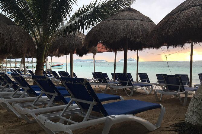 ADULTS GOLD A day at the beach at Los Arrecifes Restaurant-Open Bar And Massage. - FAQ