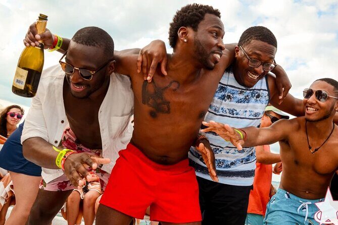 Adults only Hip Hop Sessions Boat Party Cancun - Final Word