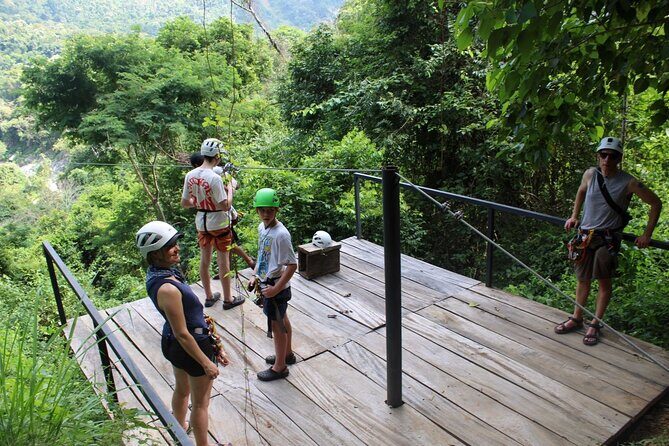 Adventure DE Ziplines and Exotic Gardens EN Huatulco - FAQs
