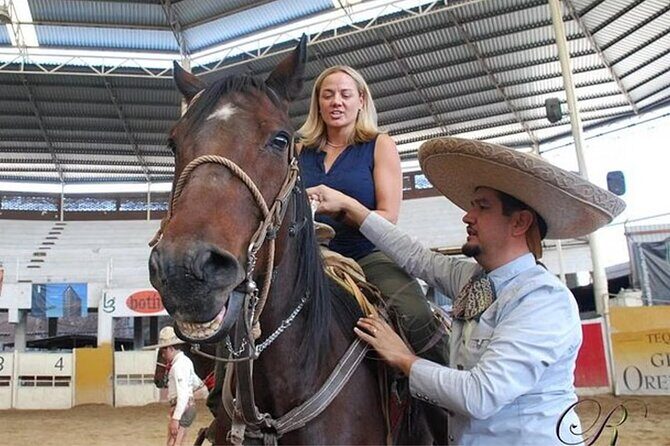 Adventure tour Between Charros, Mariachi and Parián de Tlaquepaque - Authenticity and Guide Expertise