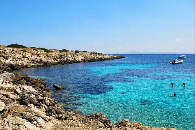 Aegadian Islands Private Tour: Favignana Levanzo with Lunch from Trapani - The Itinerary in Detail