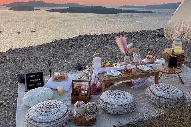 Aesthesis Sunset Picnic  Caldera View Edition - Key Points
