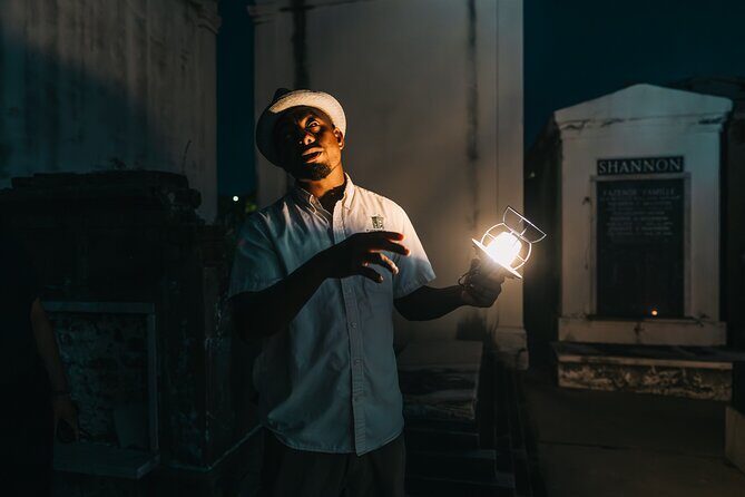 After-Dark Historical Night Tour of St. Louis Cemetery No. 1 - After-Dark Historical Night Tour of St. Louis Cemetery No. 1: An Authentic Nighttime Journey into New Orleans’ Past