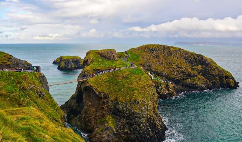 Afternoon Giants Causeway Half Day Tour from Belfast - Transportation and Comfort