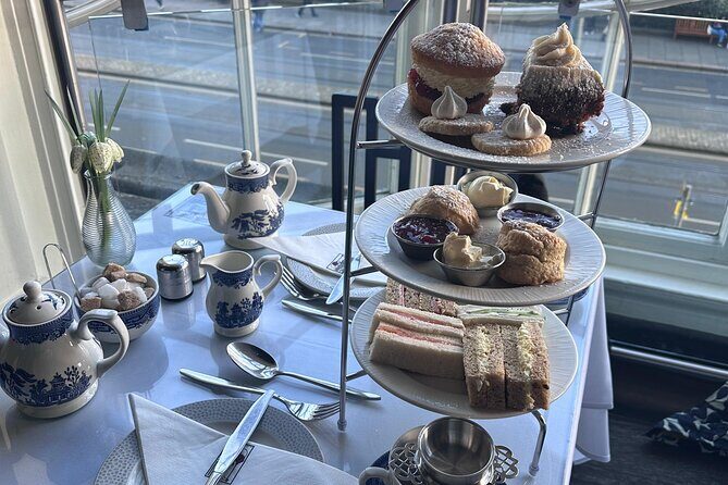 Afternoon Tea with Castle Views in Edinburgh - Deep Dive into the Details