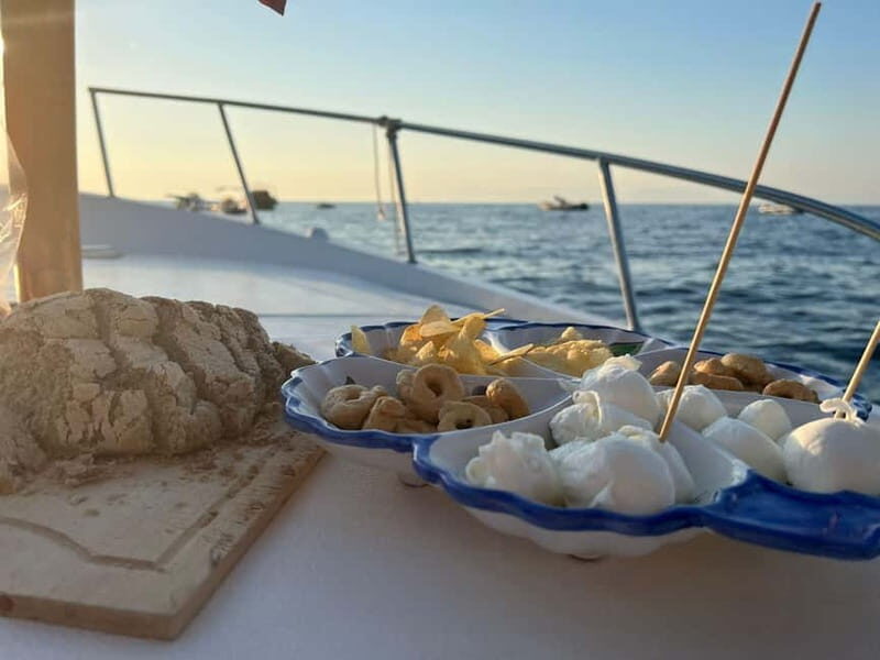 Agropoli: sunset boat tour with aperitif - The Experience in Detail