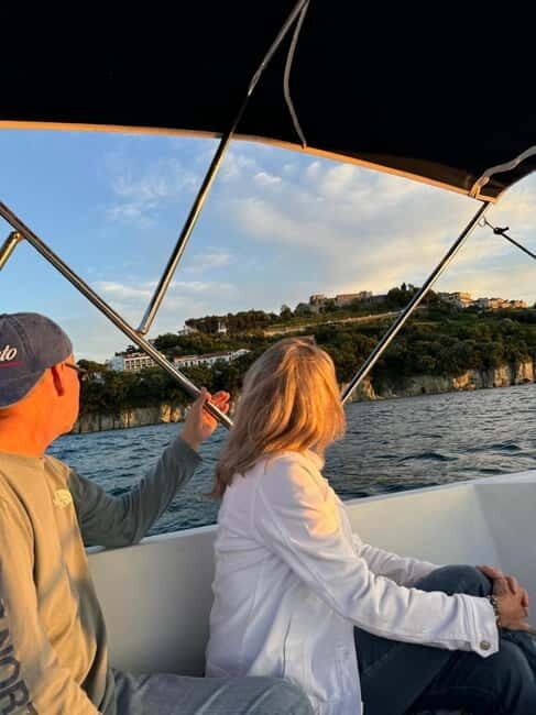 Agropoli: sunset boat tour with aperitif - FAQs