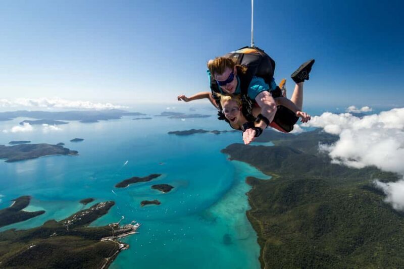 Airlie Beach: Tandem Skydive over the Whitsundays - Key Points
