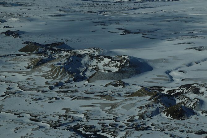 Airplane Sightseeing flight over Laki craters and highland - The Value of the Experience