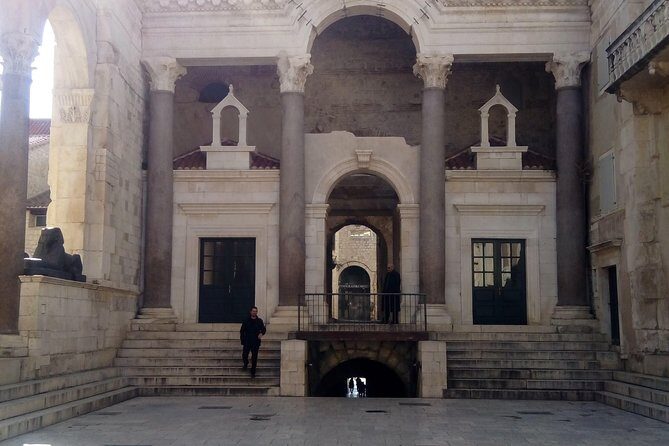 Airport Split: Private Transfer to Split - FAQs