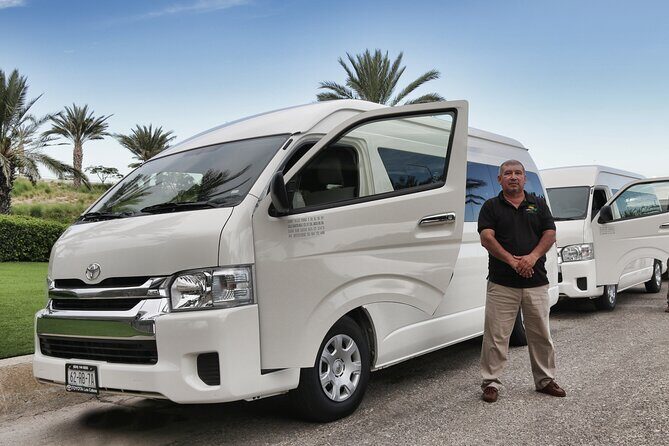 Airport Transfer to Cabo San Lucas & Pacific side Hotels & Villas Round Trip - Vehicle and Service Quality