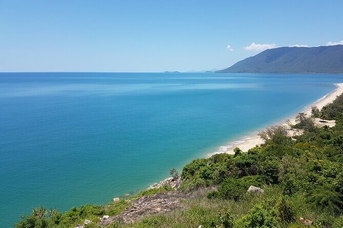 Airport Transfers between Cairns Airport and Cairns City - Who Will Love This Transfer Service?