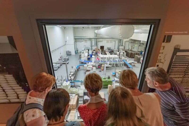 Aix en Provence: Le Roy René - "The Secret of Calisson" guided tour - A Deep Dive into the Experience