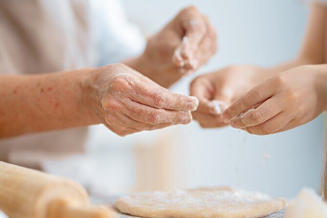 Aix en Provence Small group Croissant Baking Class with a chef - Key Points