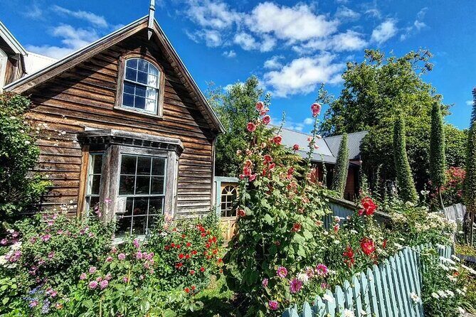 Akaroa and Akaroa Dolphins Day Tour - Who Should Consider This Tour?