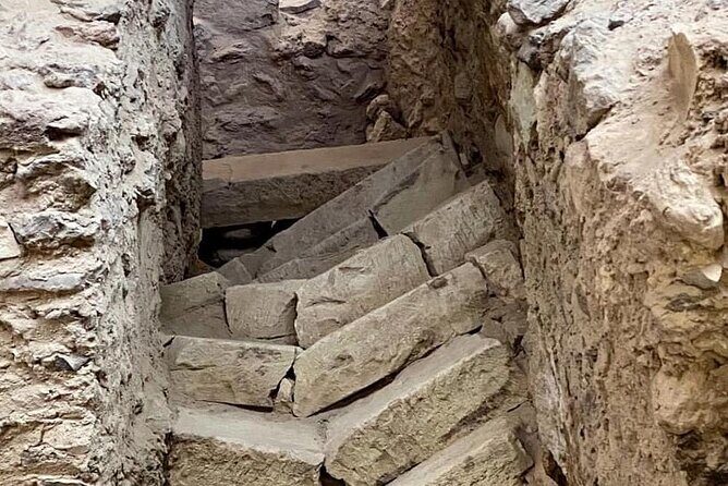 Akrotiri Family Treasure Hunt ,kid friendly Archeology Adventure - Who Should Book This Tour