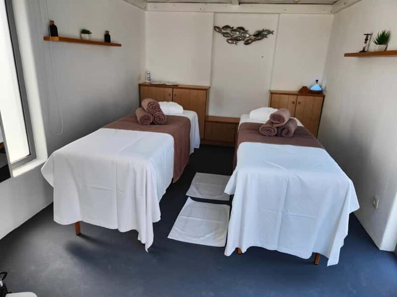 Akrotiri: Travel Recovery Aromatherapy Massages - An In-Depth Look at the Experience