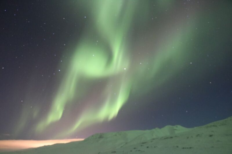 Akureyri: Hunt for the Northern Lights Photography Tour - What You Can Expect During the Tour