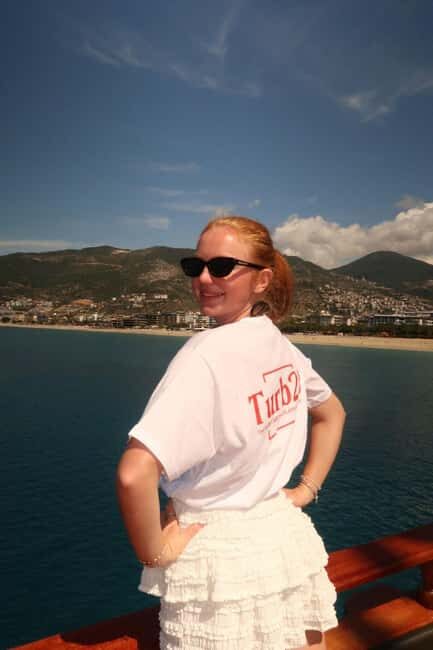 Alanya Barbossa Pirate Boat Tour with Soft Drinks Included - Considerations and Tips