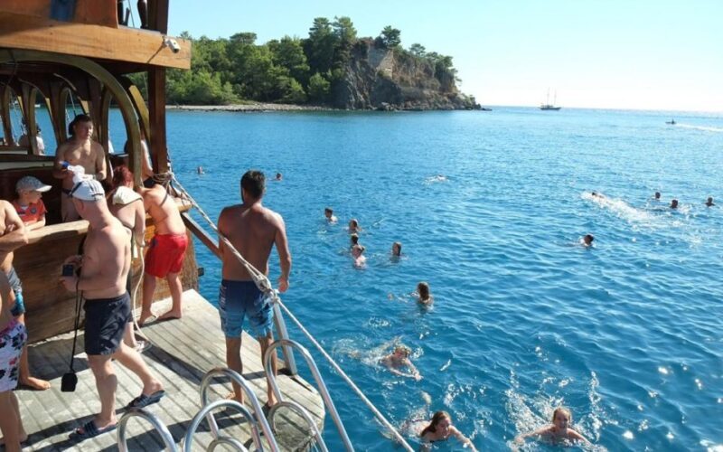 Alanya: Catamaran Boat Trip with Swim Stops and Sunbathing - The Sum Up