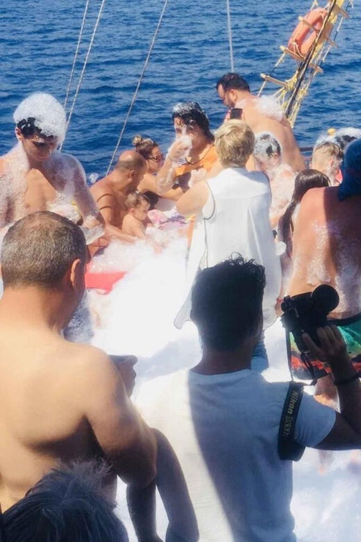 Alanya: Pirate Boat Trip with Optional Pick Up and Lunch - An Authentic Pirate Adventure with Stunning Views