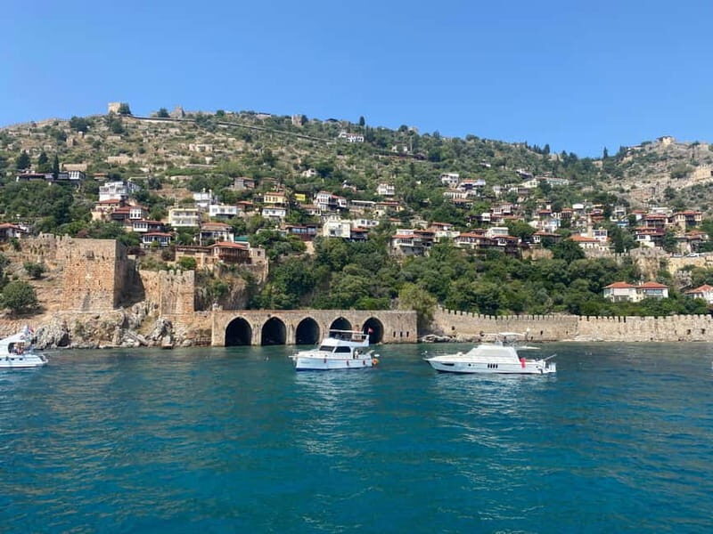 Alanya: Pirate Boat with Pickup, Lunch, & Unlimited Drinks - Setting Sail in Alanya: What to Expect from the Pirate Boat Tour