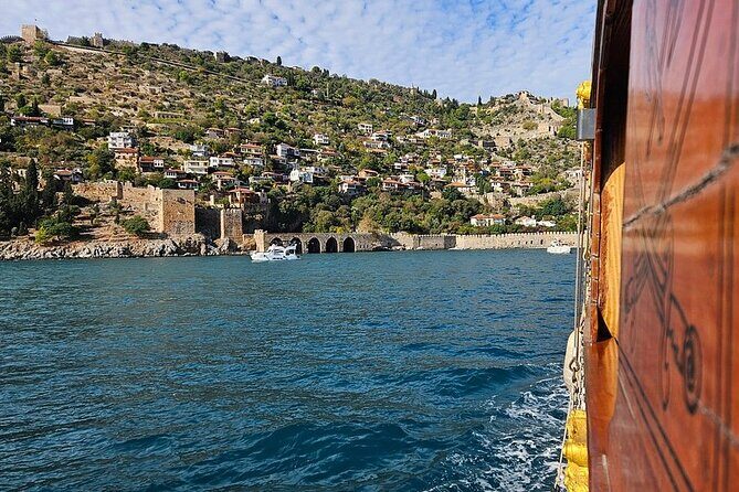 Alanya : Pirate Party Boat Trip w/ Transfer Lunch and Soft Drinks - FAQ