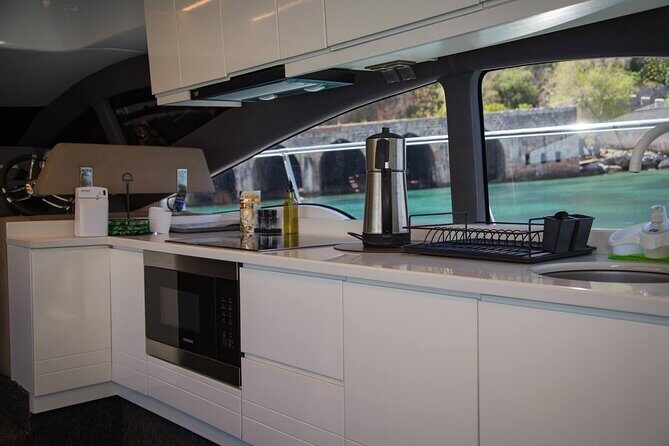 Alanya Private Yacht Tour with Lunch, Soft Beverage & Transfer - What’s Included & What’s Not